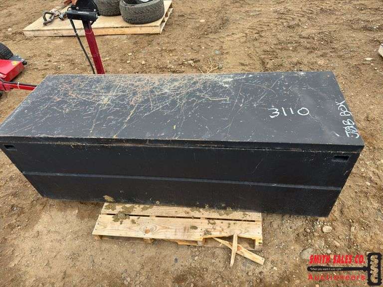 6’ Job Box - Smith Sales Co. Auctioneers