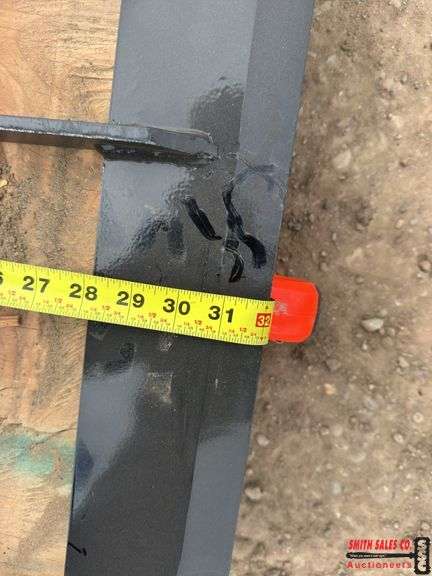 GIYI Mini Land Leveler - Smith Sales Co. Auctioneers