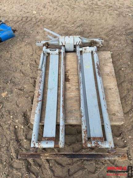 Pearson Head Catch - Smith Sales Auctioneers LLC