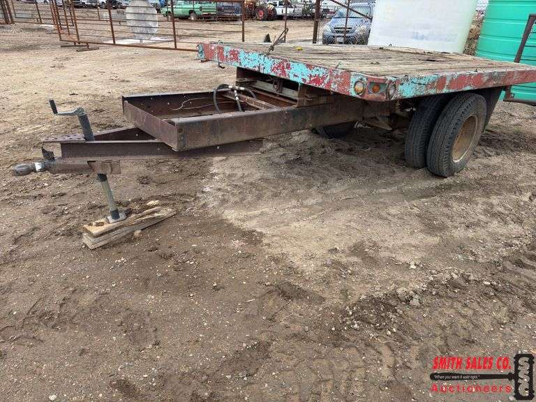 Single Axel Trailer 8’ x 12’ - Smith Sales Co. Auctioneers