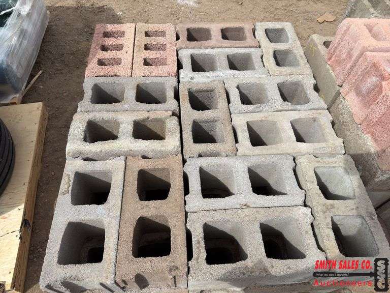 Two Pallets of Cinderblocks - Smith Sales Co. Auctioneers