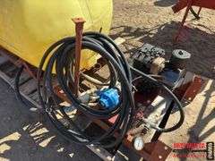 200 Gallon Kuker Spray Rig - Smith Sales Co. Auctioneers