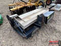 Maxon Lift Gate - Smith Sales Co. Auctioneers