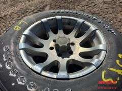 6 hole 17 inch rims - Smith Sales Co. Auctioneers