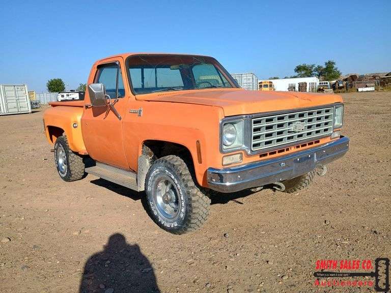 1976 Chevrolet Scottsdale K10 Stepside - Smith Sales Co. Auctioneers
