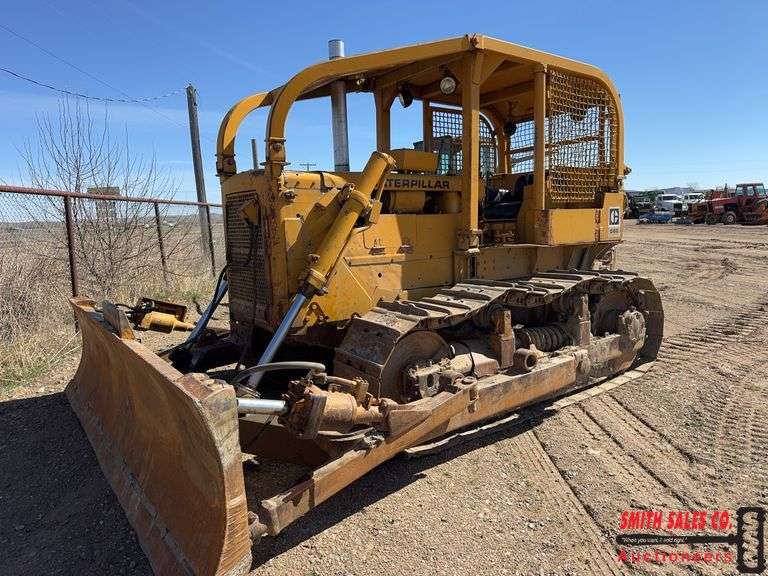 Caterpillar D6C w/ Winch - Smith Sales Auctioneers LLC
