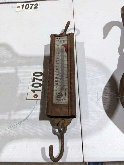 Vintage Hanson 160lb cotton scale - South Auction