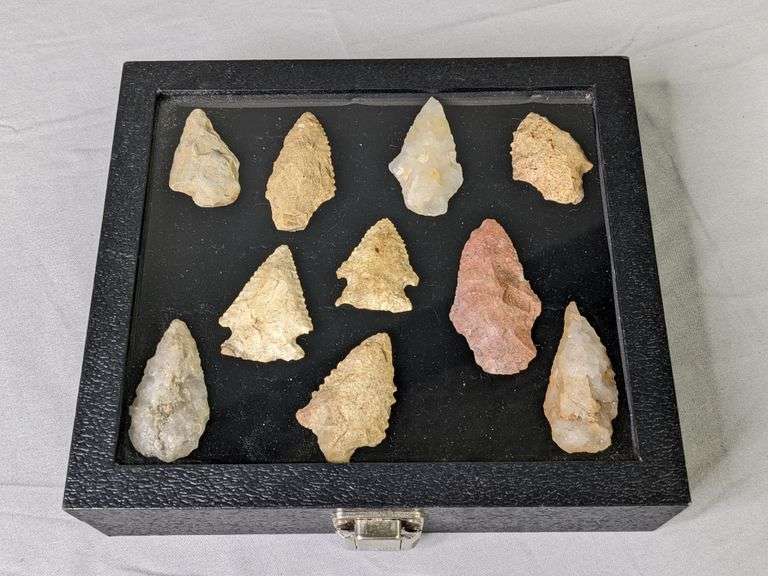 Collection of 10 Native American Points / Arrowheads in display - South ...