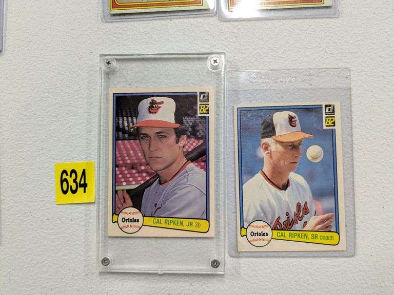 Cal Ripken Jr (Rookie) and Sr 1982 Donruss - South Auction Cal Ripken Jr (Rookie) and Sr 1982 Donruss - South Auction
