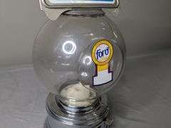 Vintage Ford Gumball Machine - South Auction