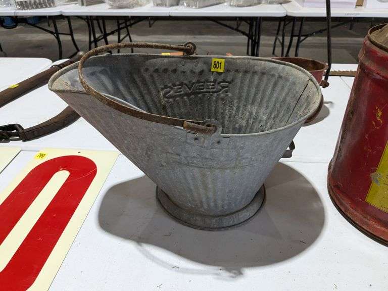 Vintage galvanized coal/ ash bucket - South Auction