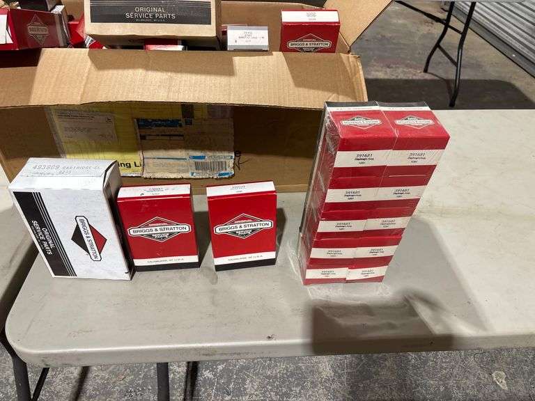 Briggs & Stratton Original Service Parts Bulk Lot - South Auction