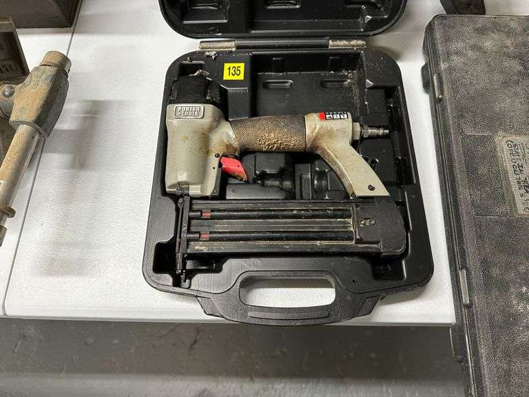 Porter-Cable Pneumatic Nail Gun Kit with Case - South Auction