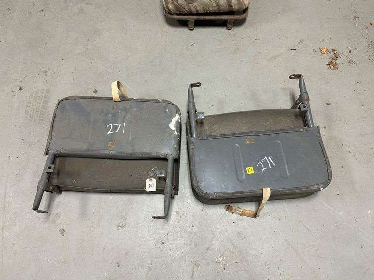 Toyota FJ Land Cruiser Rear Folding Seat Backs - South Auction