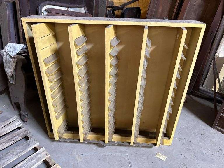 Wooden Multi-Slot Display Rack With Adjustable Sections - South Auction
