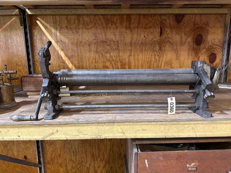 Heavy-Duty Metal Slip Roller Machine - South Auction