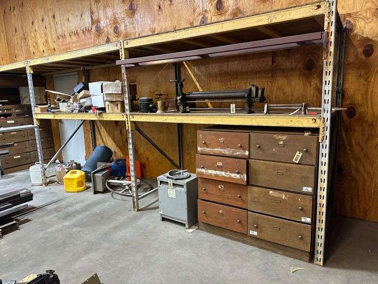 Penco Pallet Racking Set – 5 Sections with 7’6” Uprights and 18 Beams ...