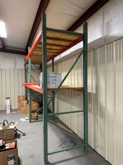 Industrial Interlake Pallet Rack System with 3 10-Ft Uprights and 4 8 ...