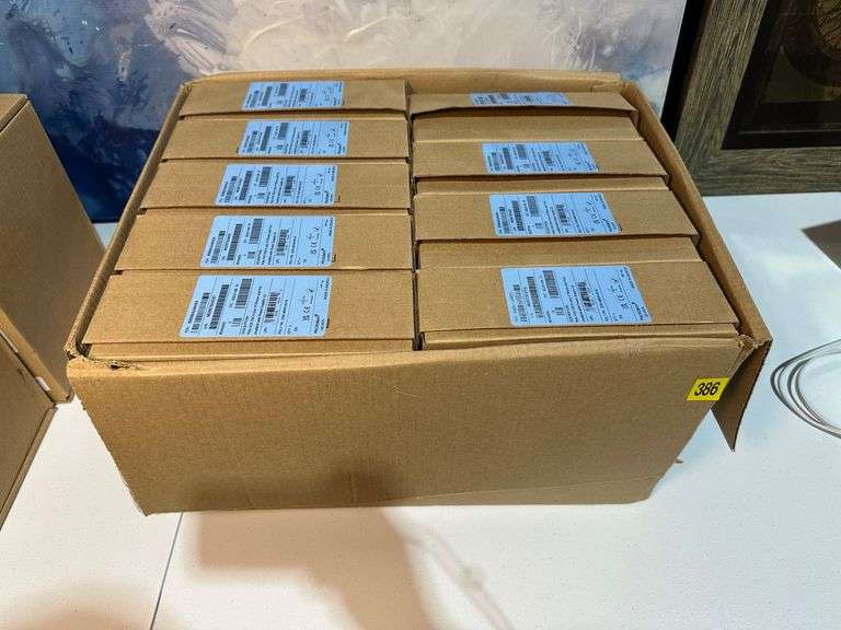 9 Units of Poly VVX 250 4-Line IP Phones with PoE and Power Supply (New ...