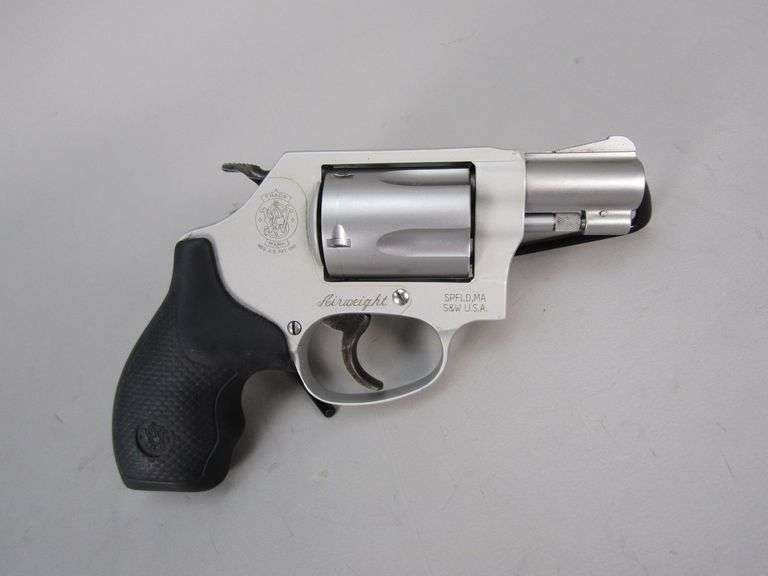 handgun: S&W Model 637-2, Revolver, .38S&W Spl, 5 shot, 2" barrel, 6 1/ ...