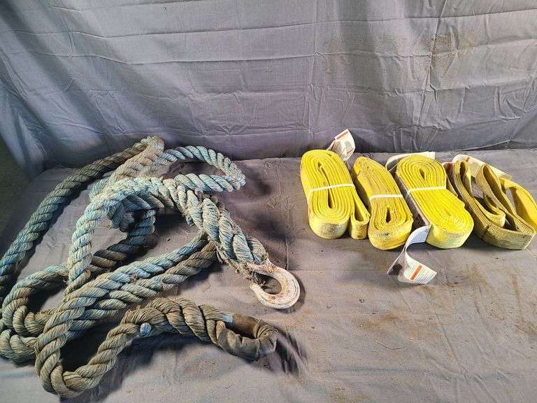 Tow strap and lifting straps - T&S Auction Service