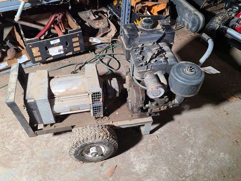 Homemade generator w/ 8-hp motor - T&S Auction Service