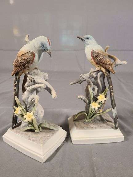 Vintage Bird Figurines - T&S Auction Service