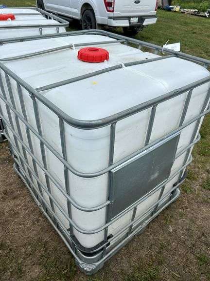 1000L chemical tote - Taylors Auctioneers Ltd