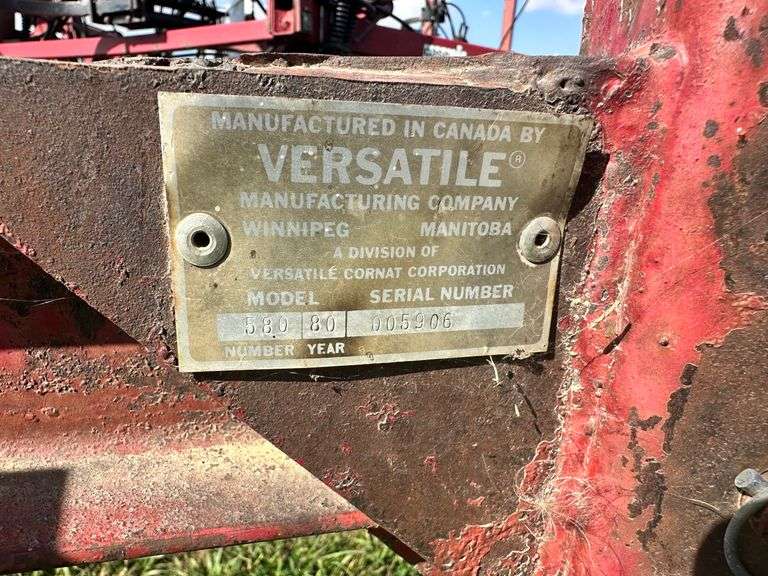 Versatile 580 WaterTank - Taylors Auctioneers Ltd