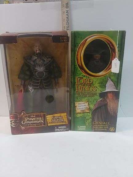 Lord Rings Gandalf & Disney Pirates Of The Caribbean Captain Sao Feng ...