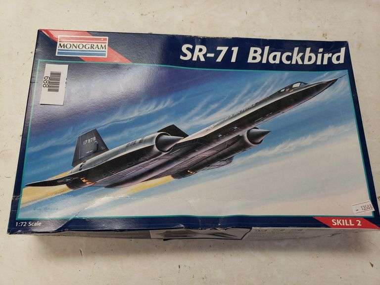 Monogram SR-71 Blackbird Model - 1:72 Scale - Trice Auctions