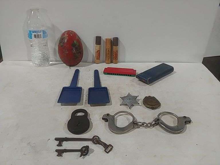 Antique Padlock, Handcuffs, Skeleton Keys, Junior G Man Badge & Various ...