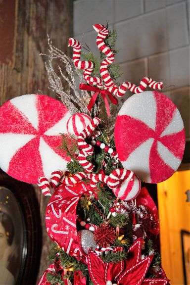 Candy Cane Lane Trice Auctions