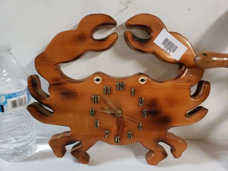 Crab Clock And Ship Wheel - Trice Auctions