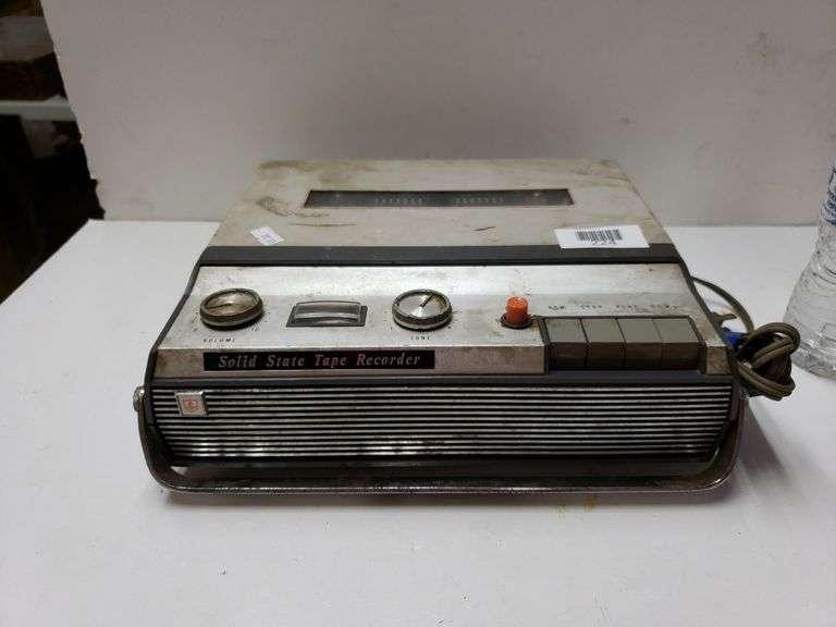 Vintage Solid State Tape Recorder - Trice Auctions