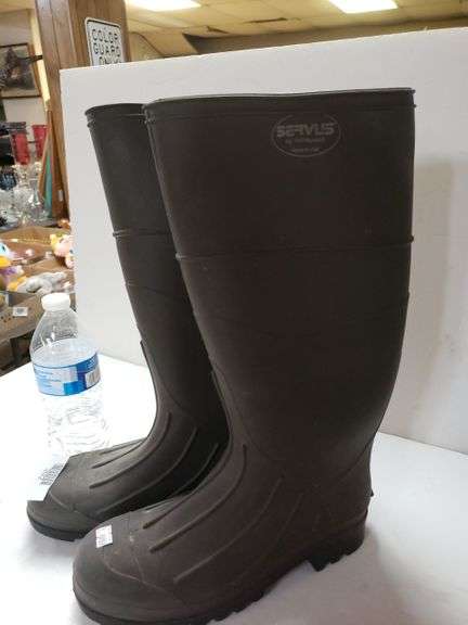 Servus Size 6 Rubber Boots - Trice Auctions