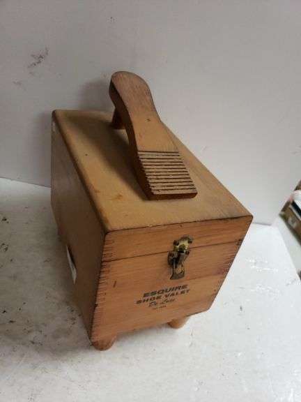Esquire Shoe Valet - Trice Auctions
