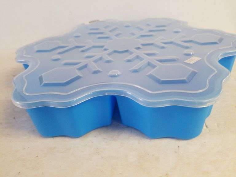Snowflake Storage Container - Trice Auctions