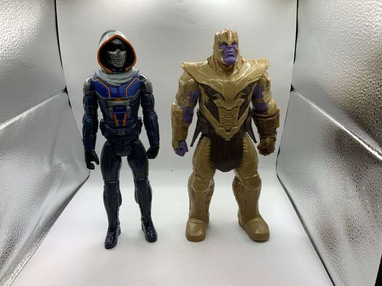 2 LARGE ACTION FIGURES Trice Auctions 2 LARGE ACTION FIGURES Trice Auctions