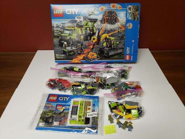 Open Lego Set City Volcano Exploration Base 60124, Maybe Missing Pieces ...