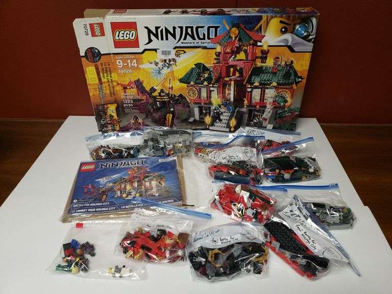 Open Lego Set Ninjago Masters Of Spinjitzu Battle For Ninjago City ...