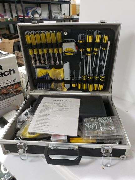 390 Piece Tool Set - Trice Auctions