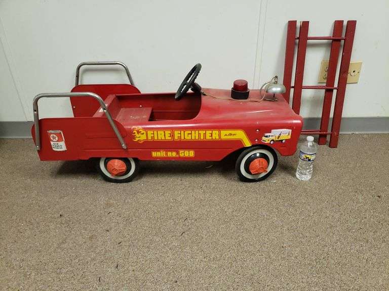 AMF Fire Fighter Metal Pedal Car - Trice Auctions