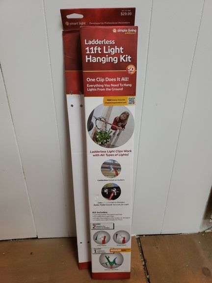 Ladderless 11ft Light Hanging Kit - Trice Auctions