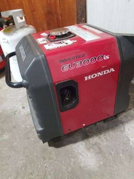 Honda Inverter EU3000is Generator - Trice Auctions