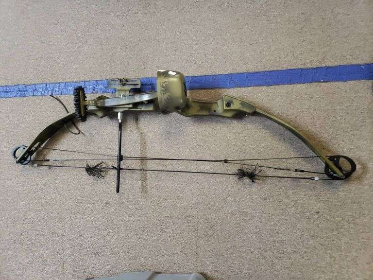 Fred Bear Signature Line Compound Bow - Trice Auctions