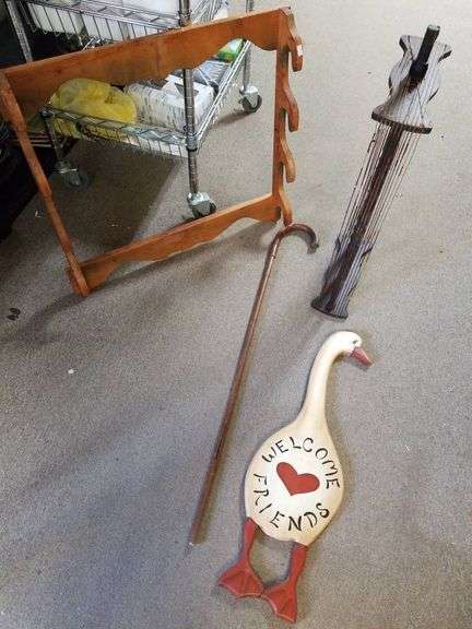 Mixed Decorative and Functional Items - Trice Auctions