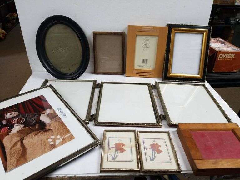 Assorted Picture Frames Collection - Trice Auctions