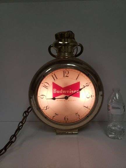 Vintage Budweiser Lighted Wall Clock - Trice Auctions