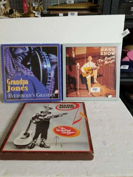Country Music CD Box Sets Collection - Trice Auctions